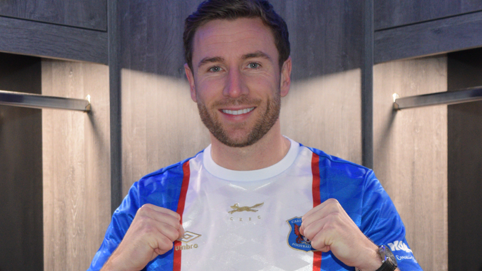 PAUL DUMMETT SPEAKING AFTER ARRIVING AT BRUNTON PARK | Carlisle United ...